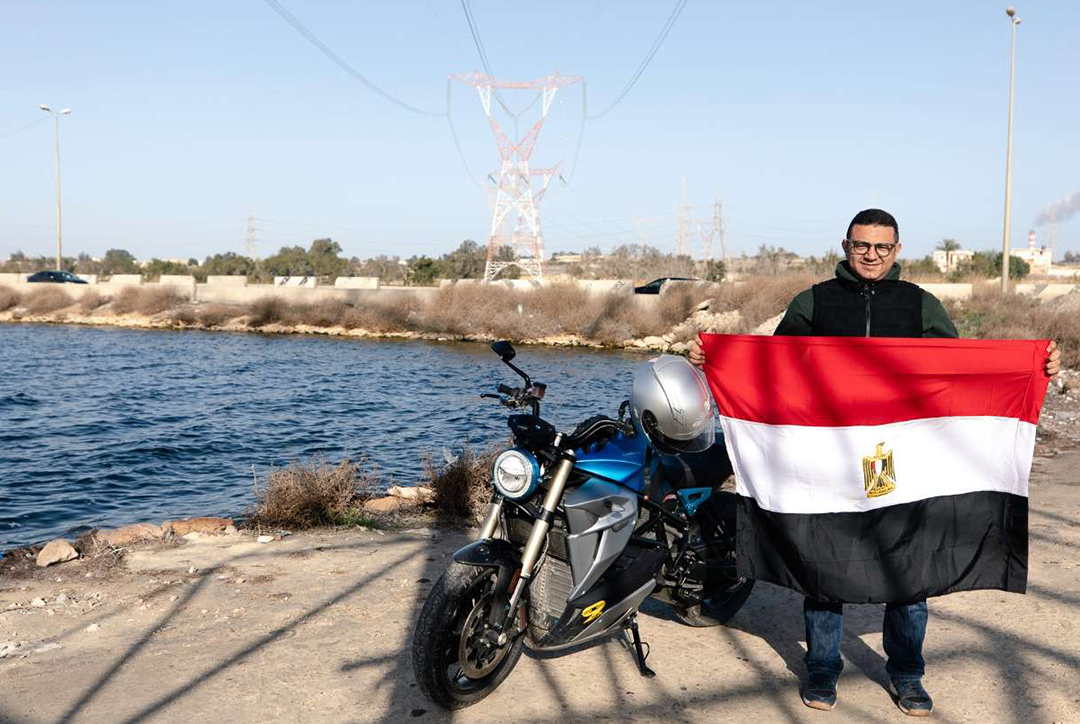 EGYPTIAN MOTORCYCLIST ALI ABDO ENTERS GUINNESS WORLD RECORD - TheDose-Mag